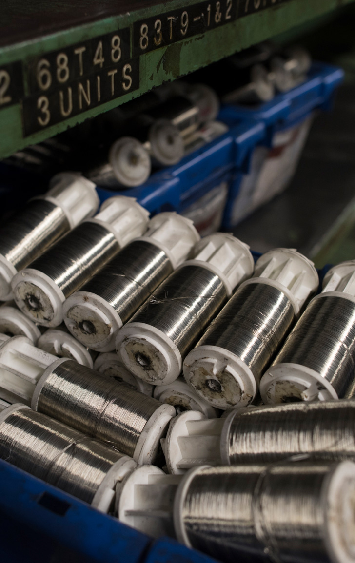 Bobbin Winding – Gladding Braided Products